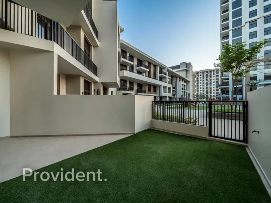 Town Square Area Guide | Provident Estate